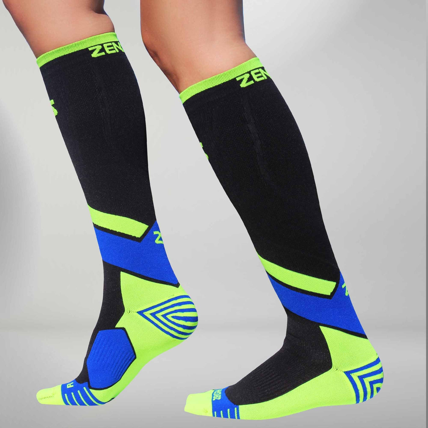 POP Tech+ Compression Socks, Graduated Compression | Zensah