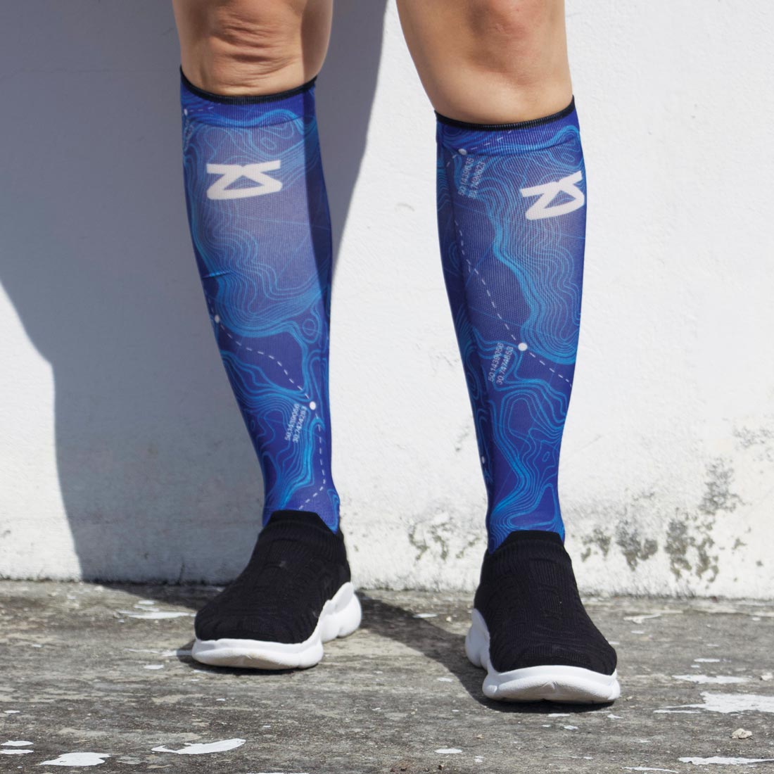 Topo Trail Compression Socks | Zensah Limited Edition Socks